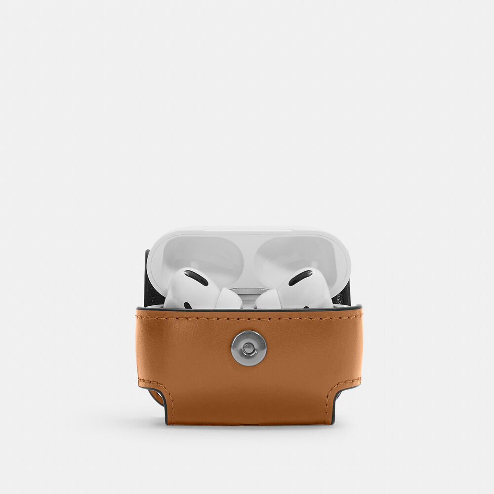 Desk & Tech Accessories for Men | Coach Outlet Australia